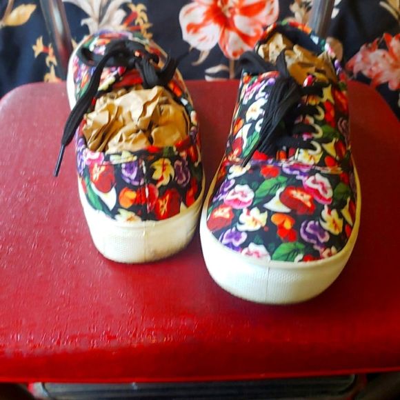 Disney | Shoes | Alice In Wonderland Pansies Flowersneakers | Poshmark